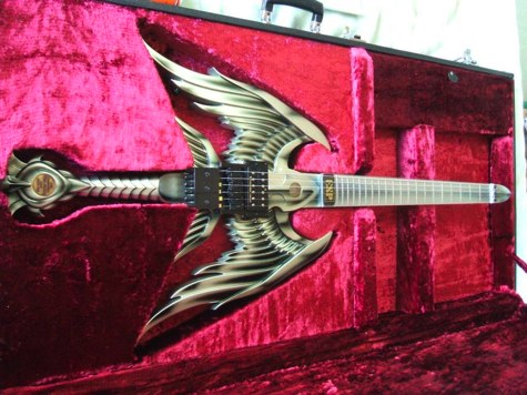 50 Of The Most Bizarre Guitars You'll Ever See • Play Guitar!